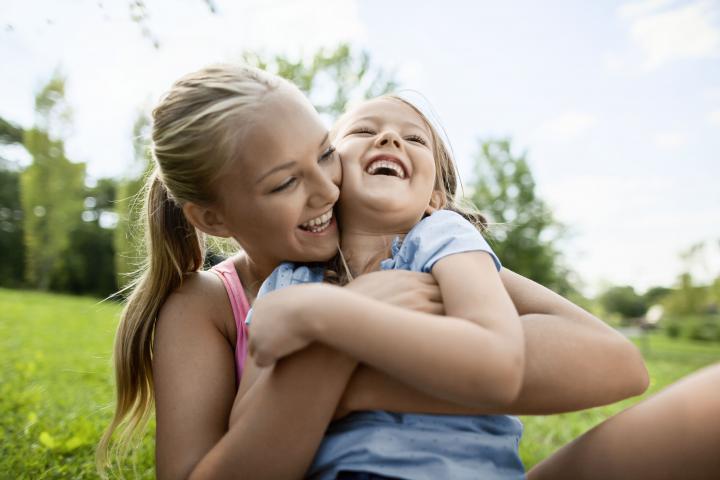 Jetzt über FSME-Impfung bei Kindern informieren | Zecken.de